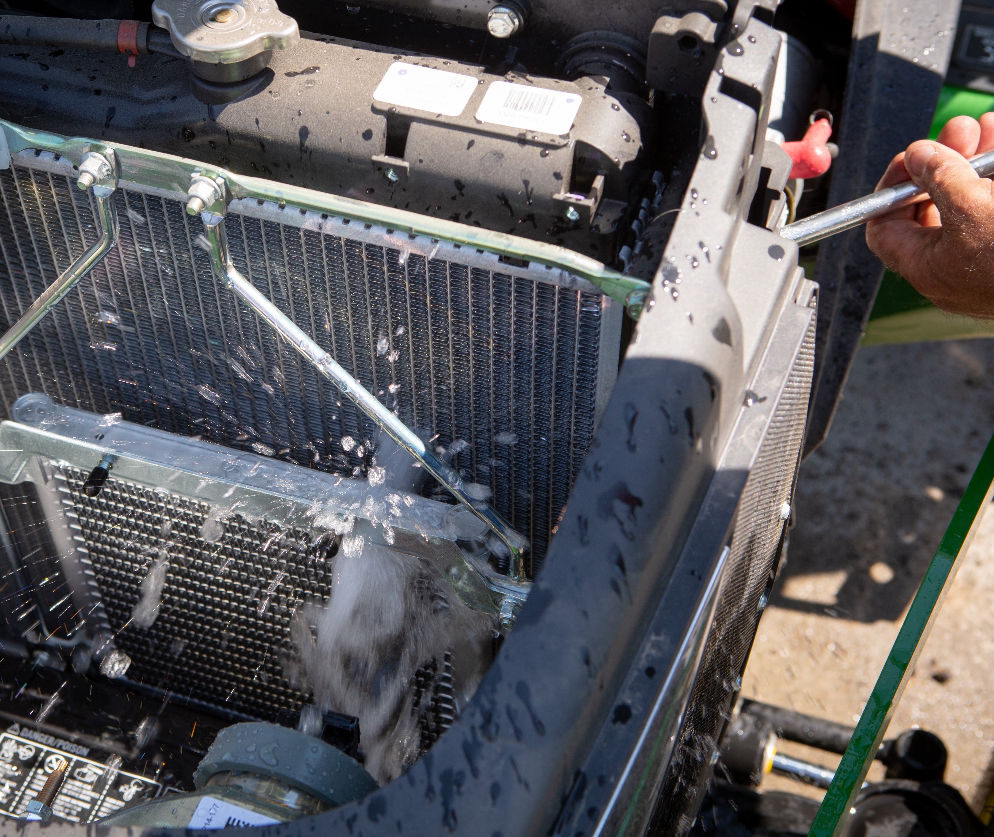 Radiator Genie Cleans out Clogged Radiators